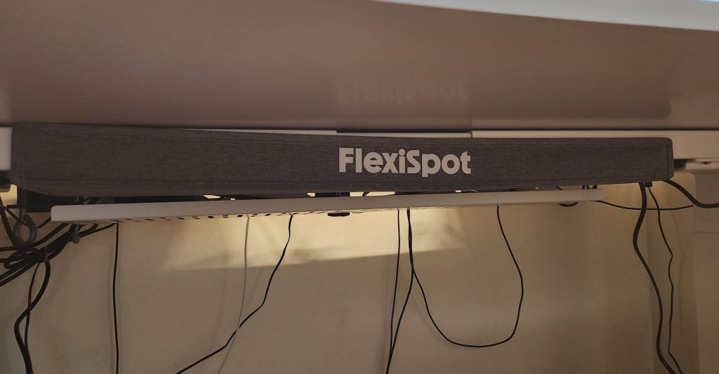My Honest Review of the FlexiSpot E7 Pro Standing Desk: Is the Pro ...